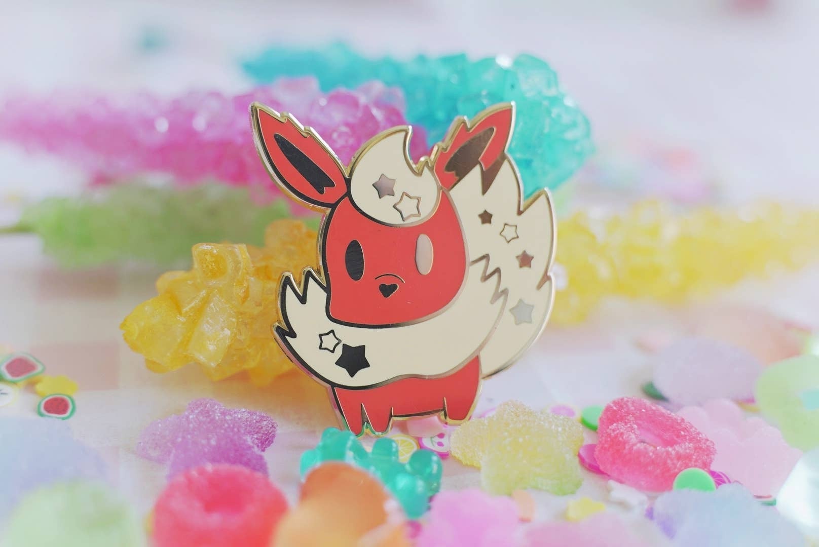 Naytendo - Pokemon Flareon Enamel Pin Anime | Third Planet Boutique